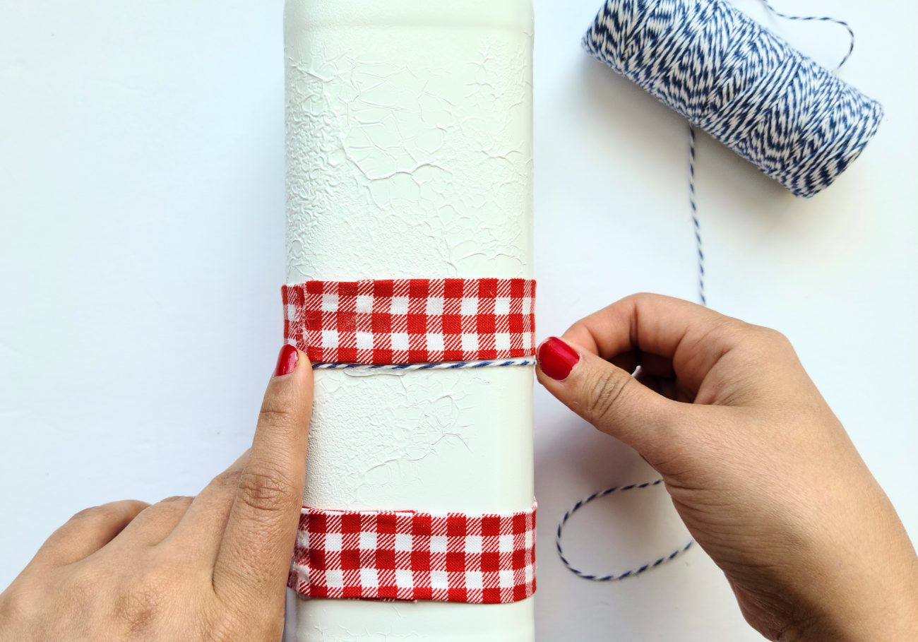 DIY Wine Bottle Patriotic Craft - DIY Design Decor by Arvinder